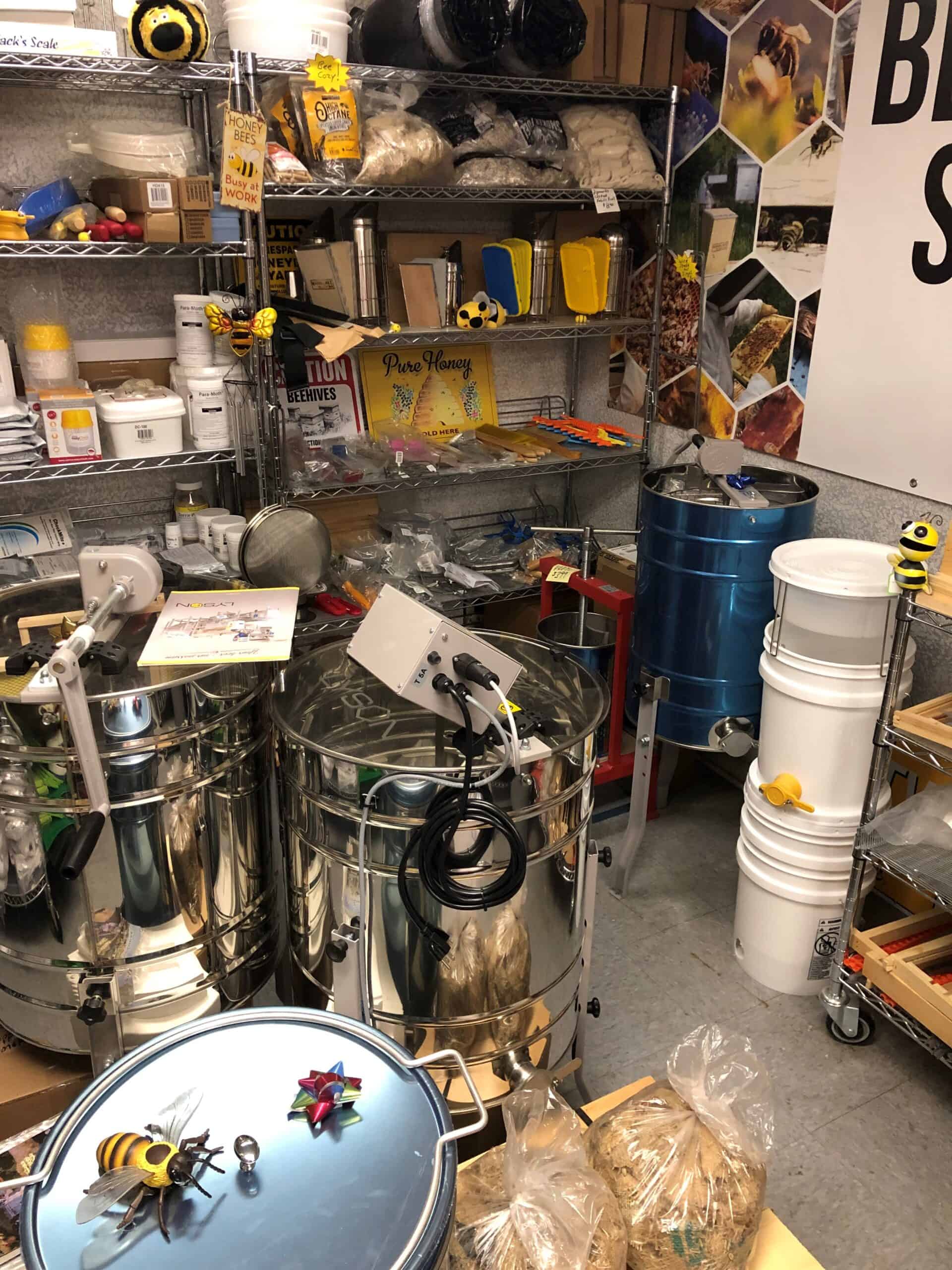 Buy Beekeeping Supplies & Equipment in Chicago, Illinois at Meyer Bees