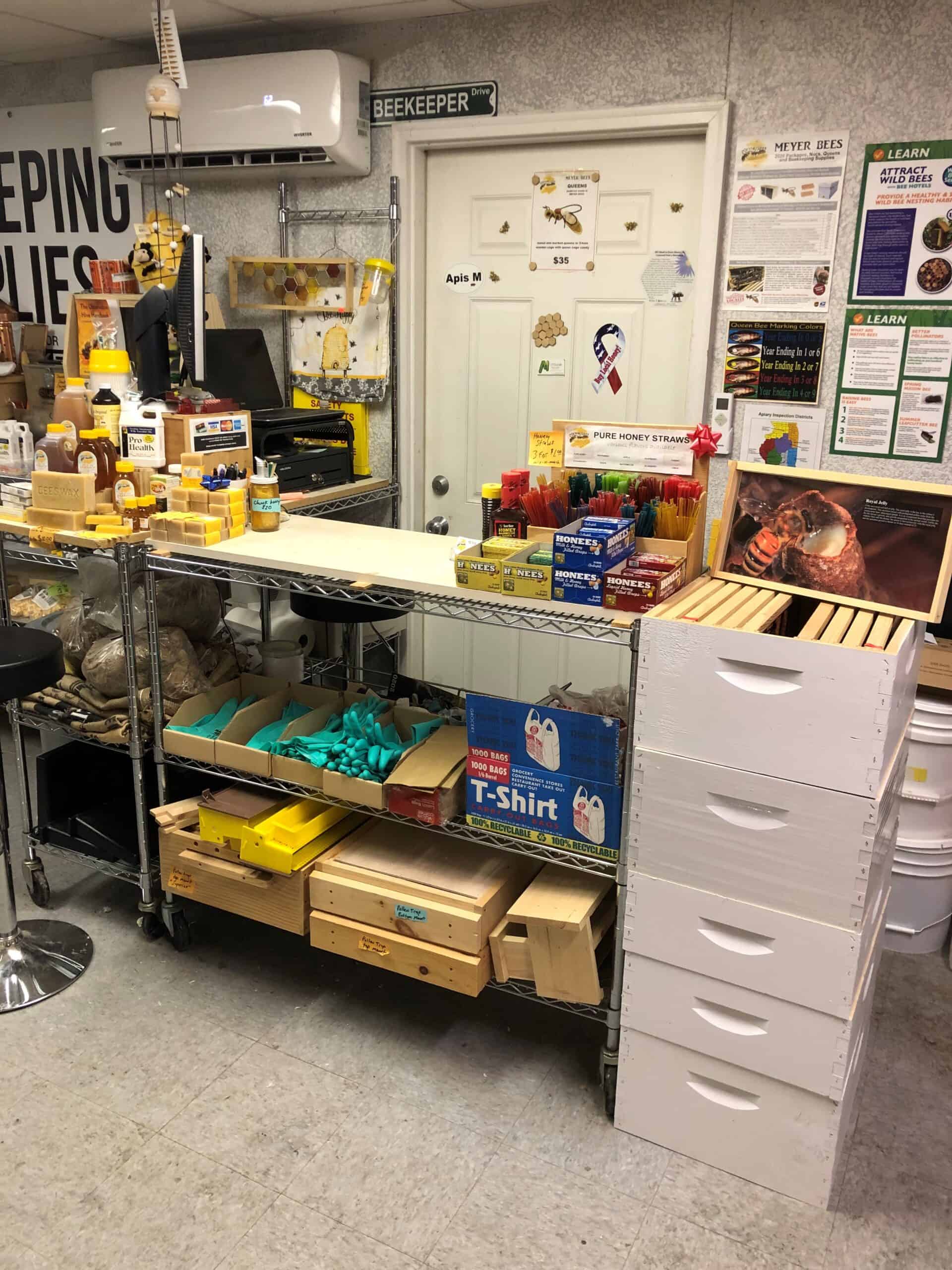 Buy Beekeeping Supplies & Equipment in Chicago, Illinois at Meyer Bees